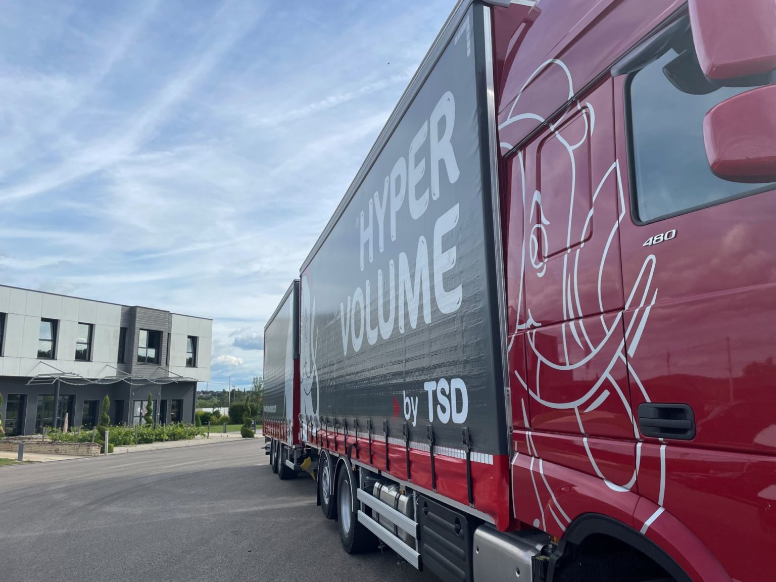 Hyper Volume - Hyper Volume - By Cordier